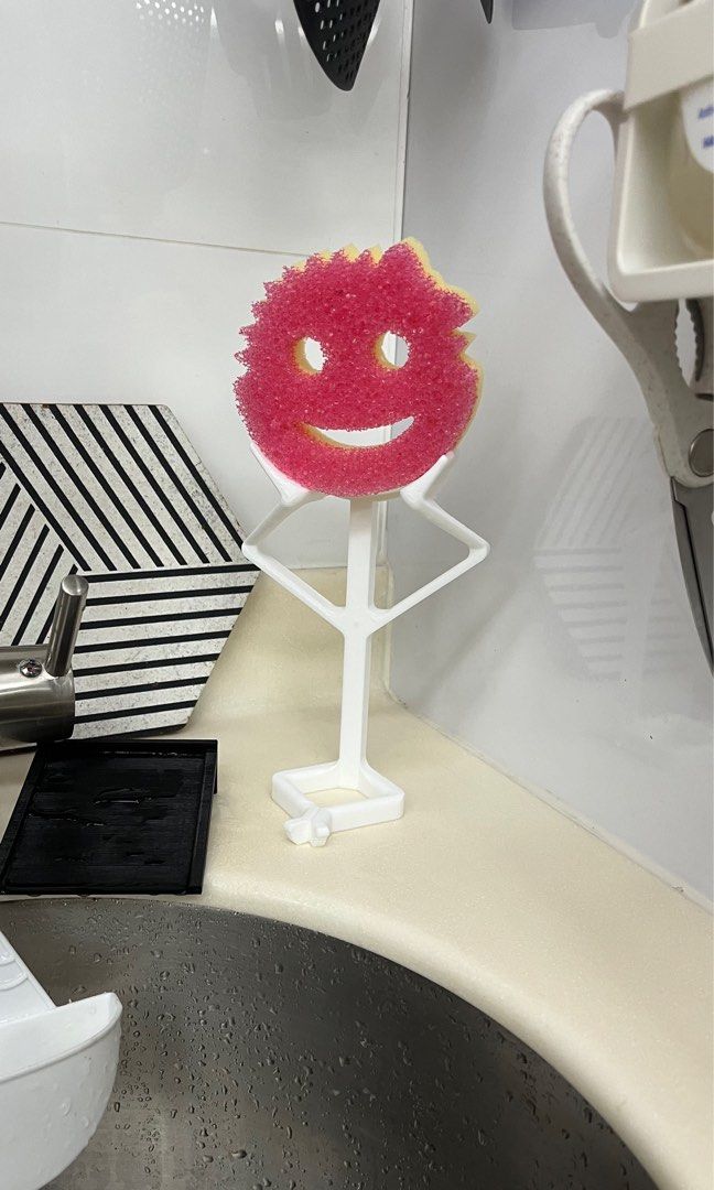 Scrub daddy scrub mummy sponge holder stand, Furniture & Home Living ...