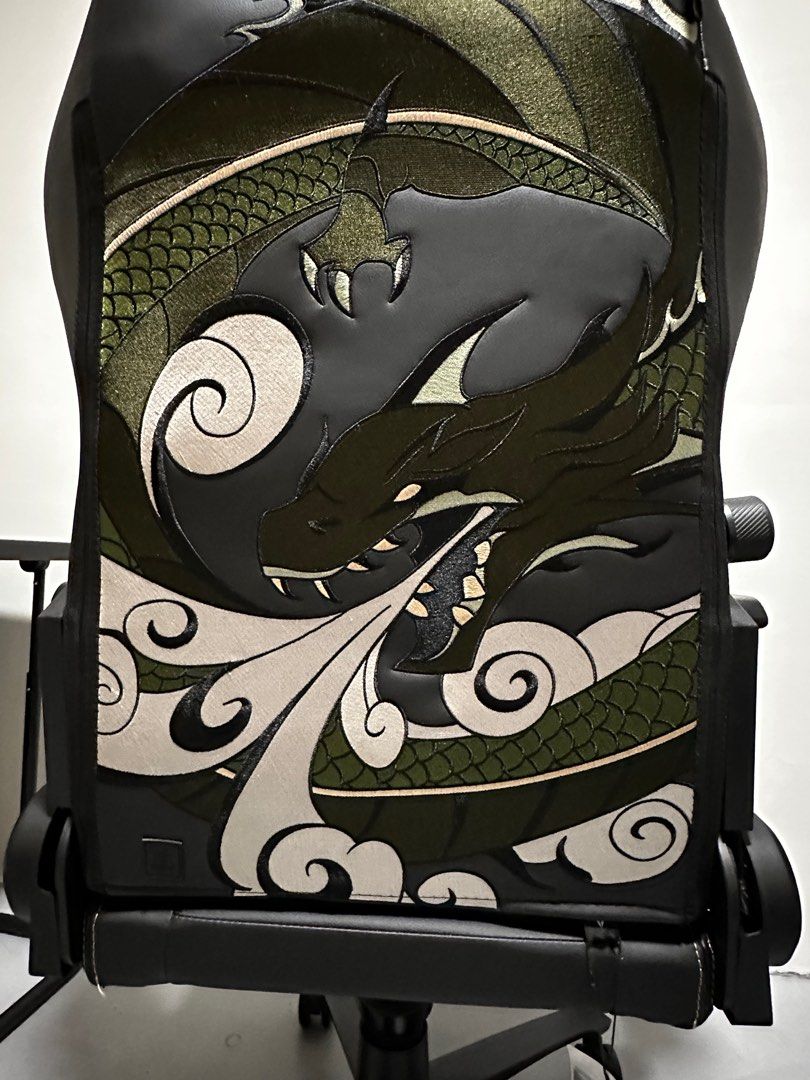 secretlab akali edition league of legends, Furniture & Home Living ...