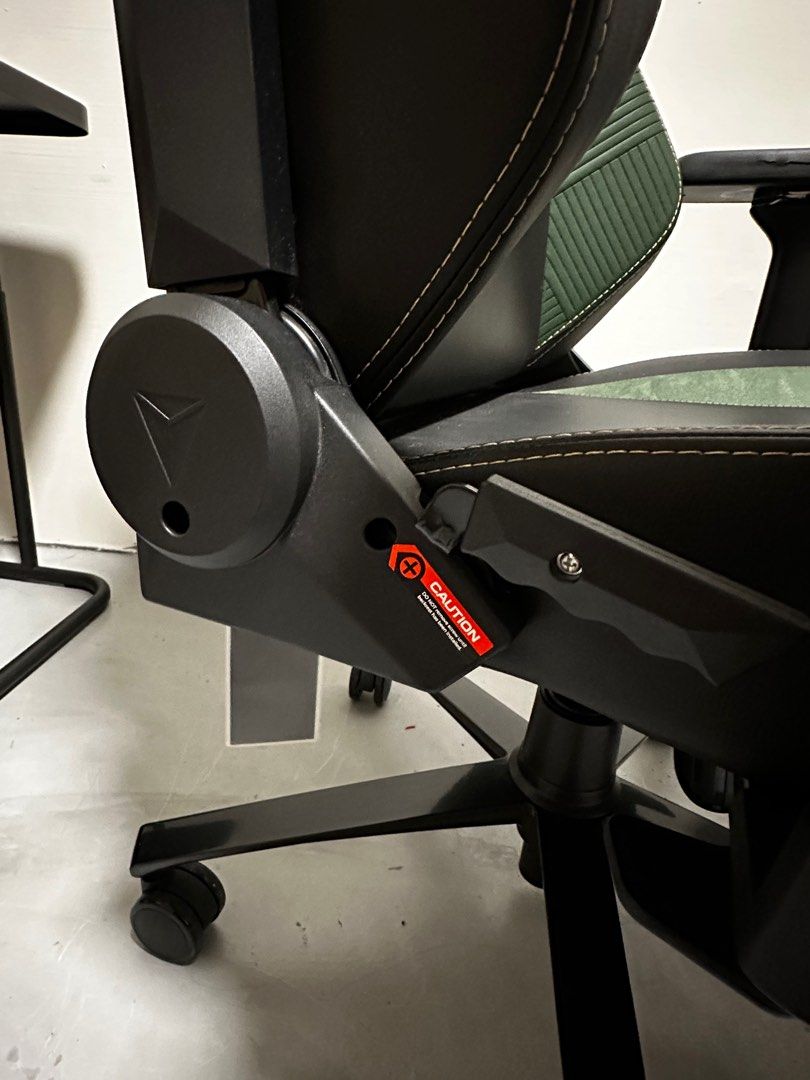 secretlab akali edition league of legends, Furniture & Home Living ...