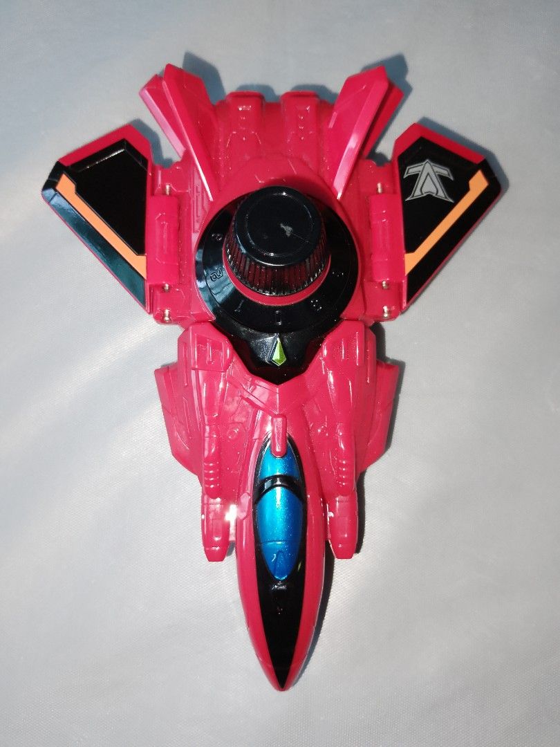 Sentai Lupinranger VS Patranger DX Red Dial Fighter, Hobbies & Toys ...