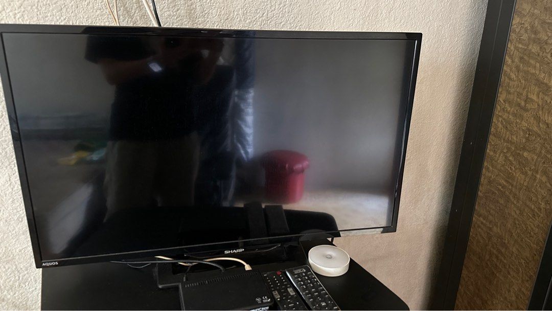 Sharp 23 inch tv, TV & Home Appliances, TV & Entertainment, TV on Carousell