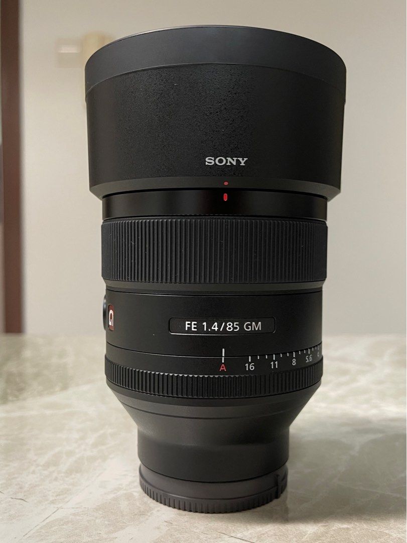 Sony 85mm f1.4 GM, Photography, Lens & Kits on Carousell