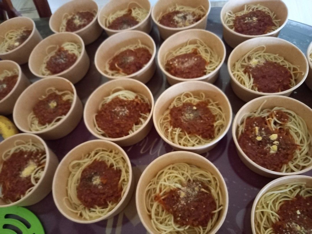 Spaget bolognese, Food & Drinks, Fresh Produce on Carousell