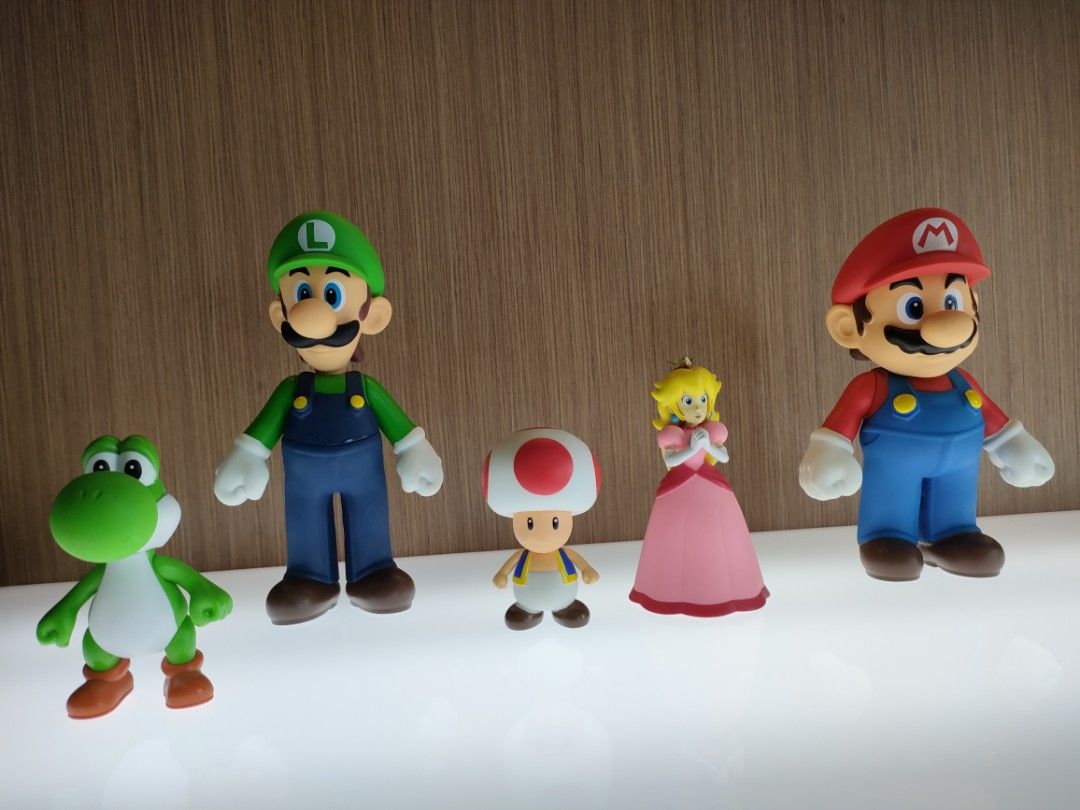 Super mario set, Hobbies & Toys, Toys & Games on Carousell