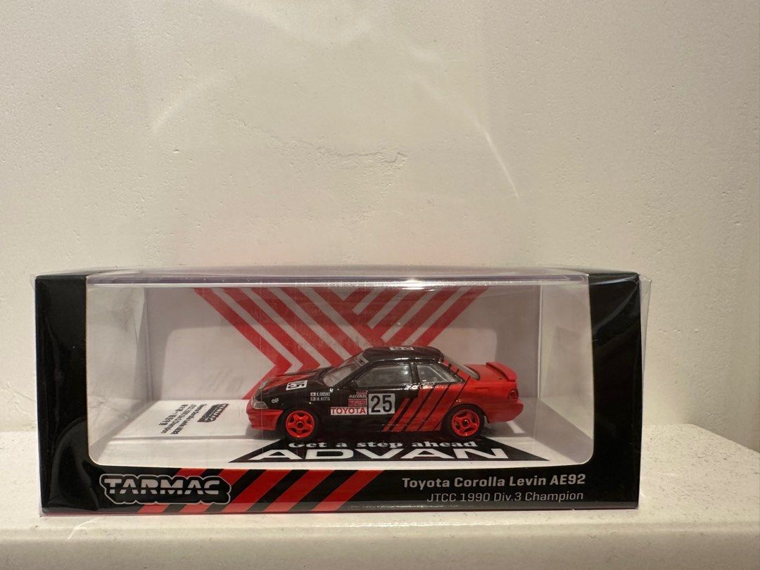 TARMAC Toyota Corolla Levin AE92 JTCC 1990 Div. 3 Champion, 興趣及遊戲, 玩具 ...