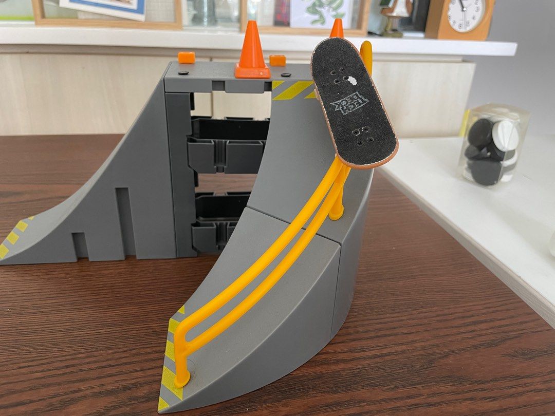 Teck deck ramp, Hobbies & Toys, Toys & Games on Carousell