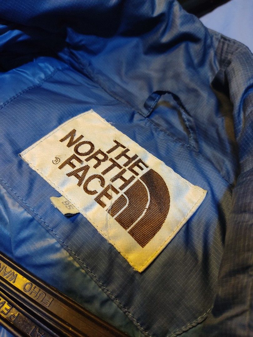 TNF NUPTSE 700 SERIES, Men's Fashion, Coats, Jackets and Outerwear on ...