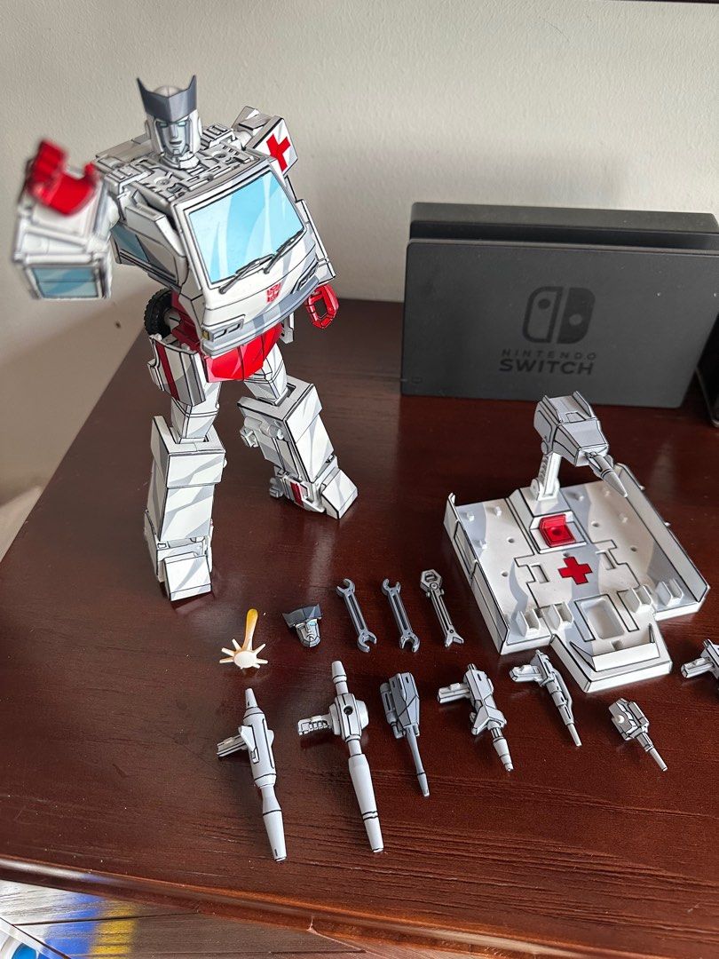 Transformer masterpiece MP-30 Ratchet cel shaded custom paint, Hobbies ...