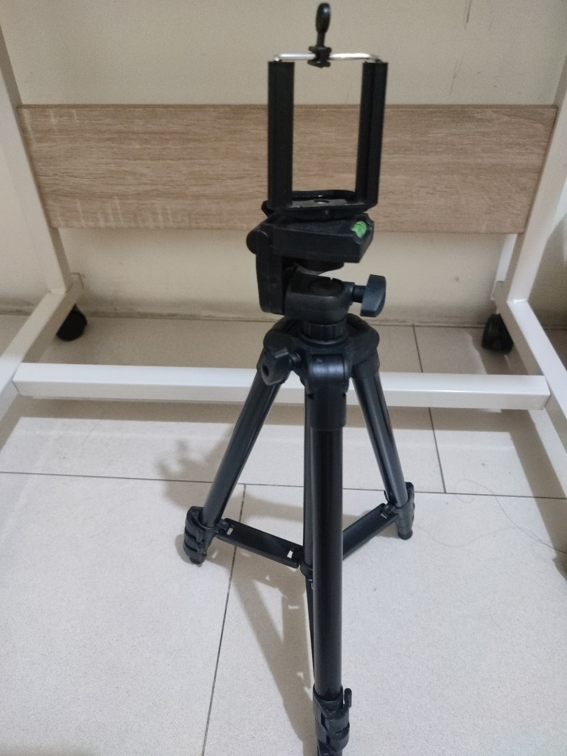 Tripod black dengan holder u, Fotografi di Carousell