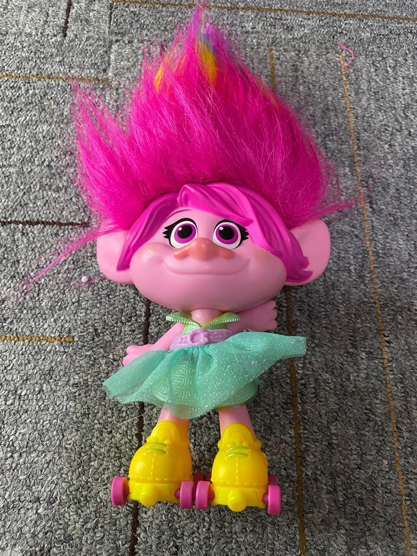 Trolls Poppy(Batt-Op), Hobbies & Toys, Toys & Games on Carousell