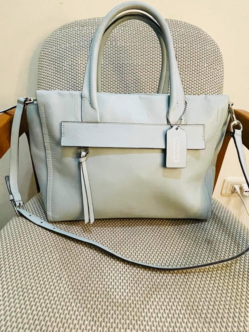 Two way Coach good as New, Announcements on Carousell