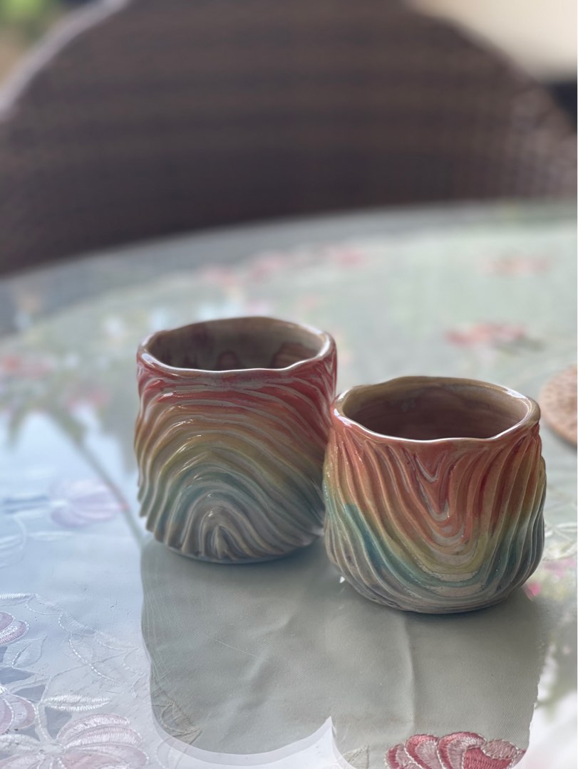 Ummuramics small and medium pastel rainbow seabed sipcup, Furniture ...