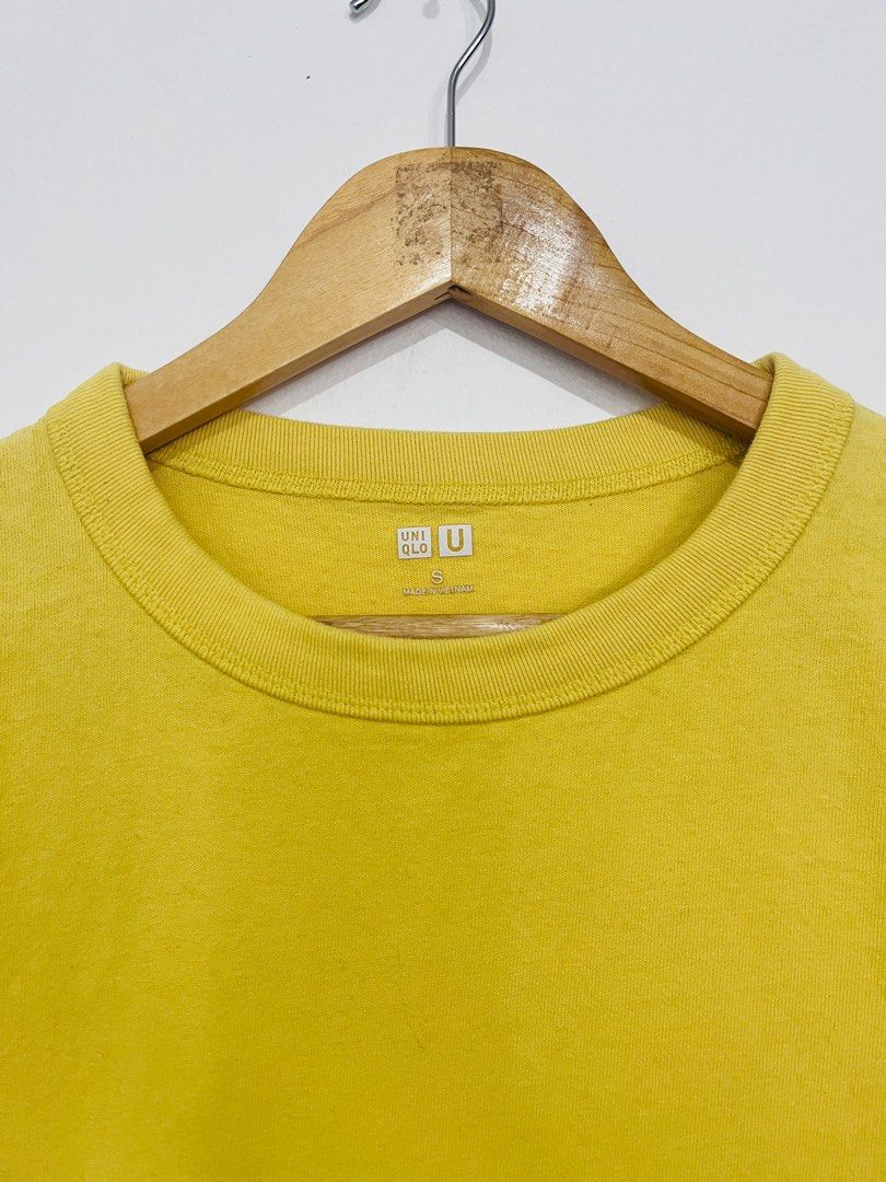 UNIQLO CREW NECK MEN, Men's Fashion, Tops & Sets, Tshirts & Polo Shirts ...
