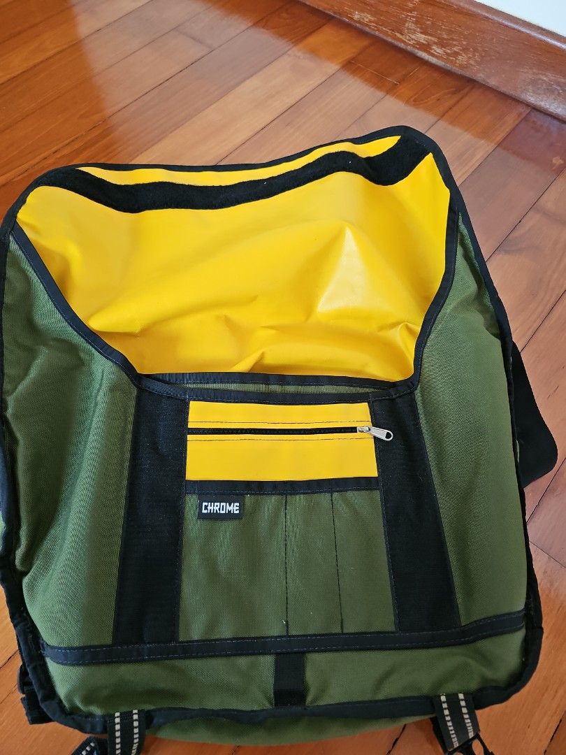 Vintage Chrome Bag Yellow Green, Men's Fashion, Bags, Sling Bags on ...