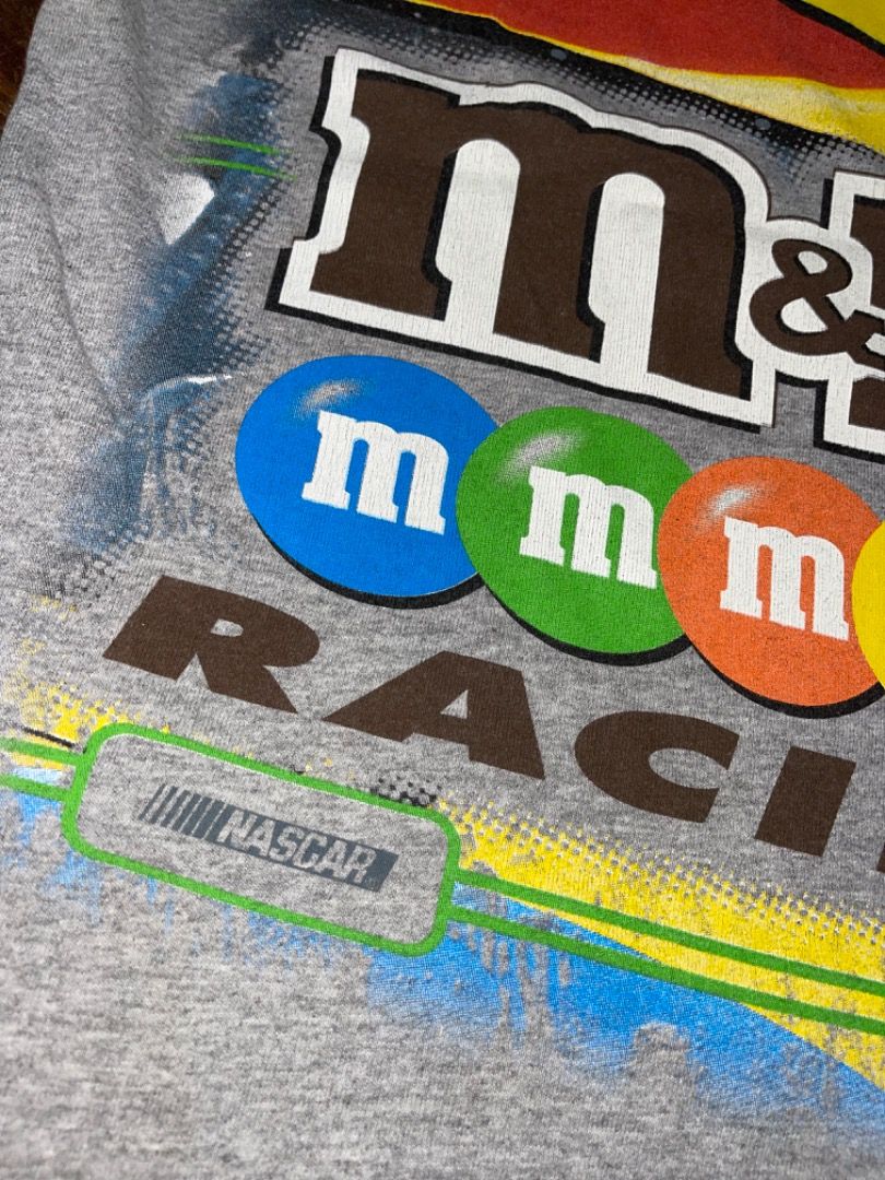 Vintage mnm kyle busch, Men's Fashion, Activewear on Carousell