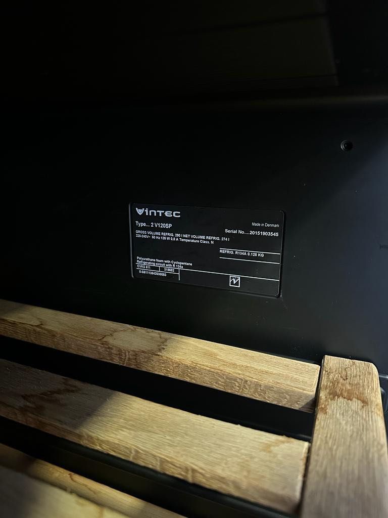 Vintec Wine Fridge V120SP, TV & Home Appliances, Kitchen Appliances ...