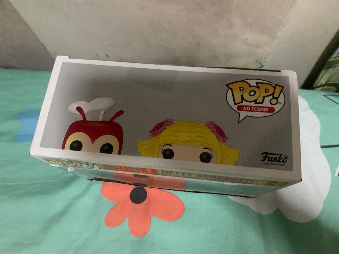 (WITH FREEBIE) JOLLIBEE & HETTY SPAGHETTI 2 PACK FTM FUNKO, Hobbies ...