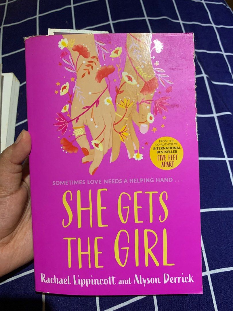 (WLW book) She Gets the Girl by Rachael Lippincott and Alyson Derrick ...