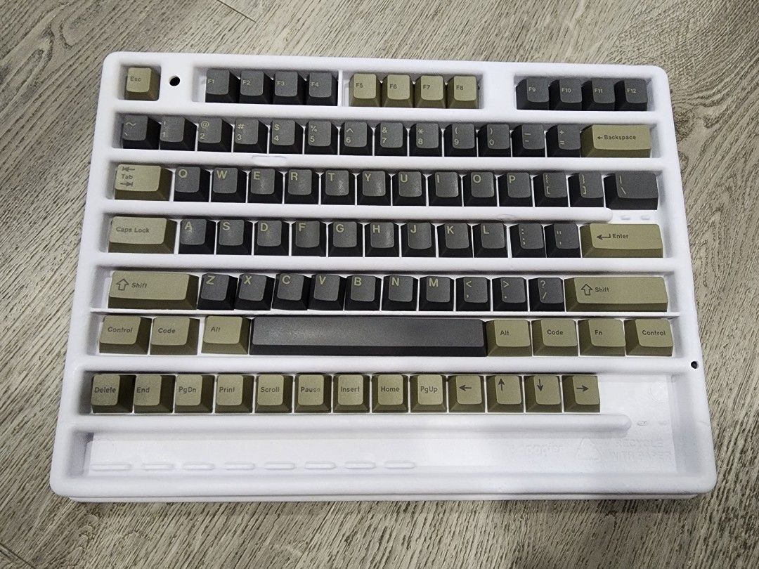 WTS GMK Boulder keycap set, Computers & Tech, Parts & Accessories ...