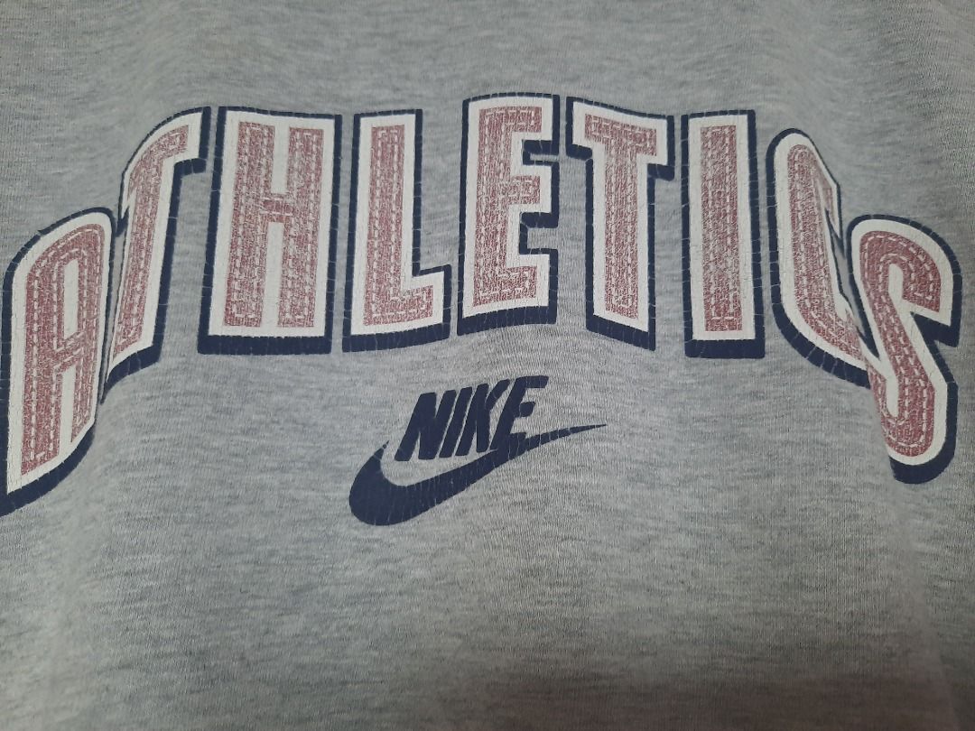 Y2K vintage Athletics Nike shirt, Men's Fashion, Tops & Sets, Tshirts ...