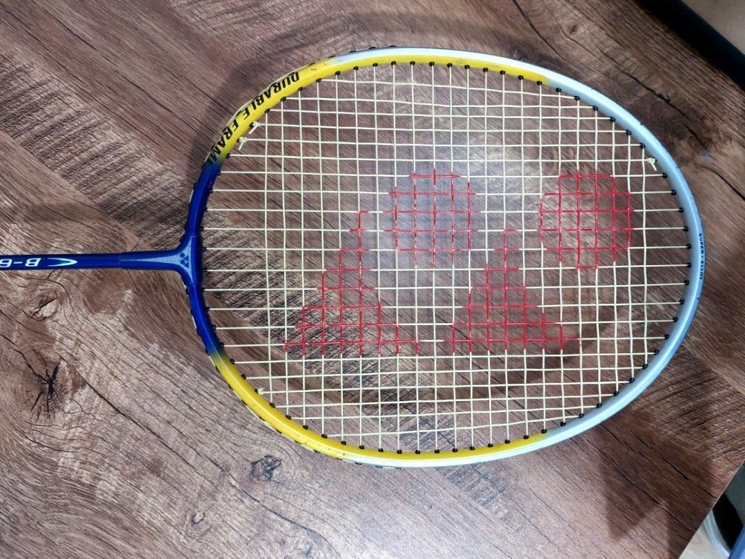 Yonex Blue Badminton Racket, Sports Equipment, Other Sports Equipment ...