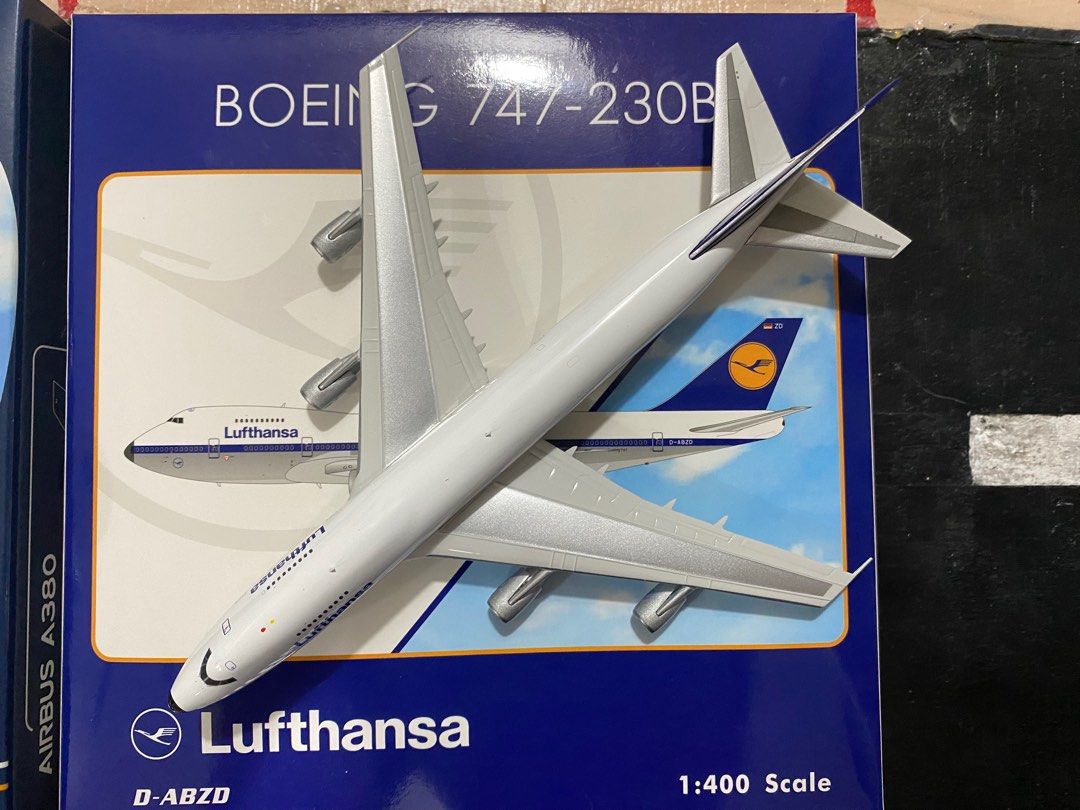 1:400 Phoenix Lufthansa A380 and 747-230B, Hobbies & Toys, Toys & Games ...