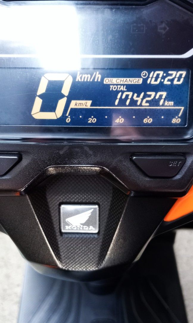 2021 Honda Click V2 125i, Motorbikes, Motorbikes for Sale on Carousell