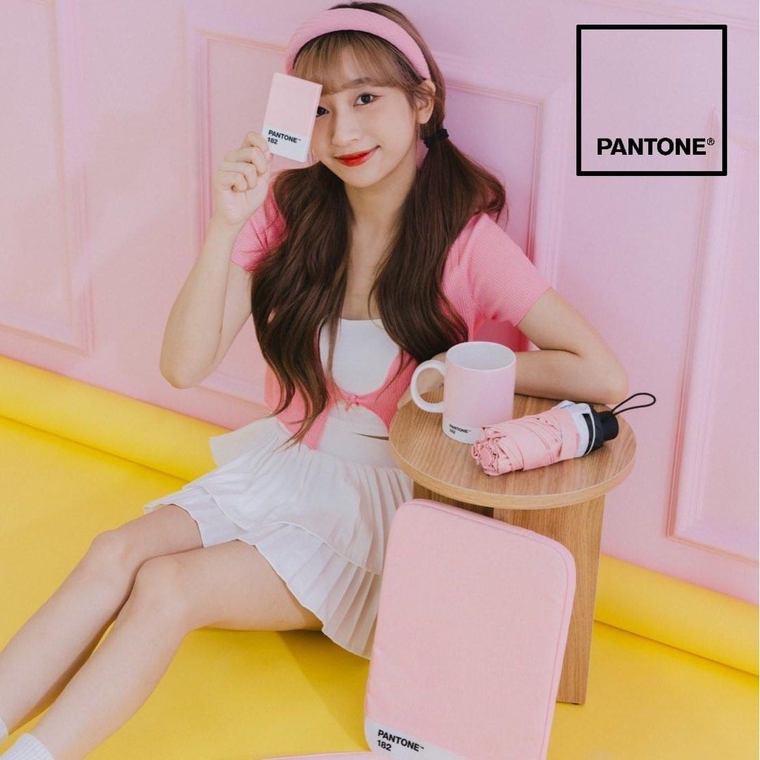 7-11 TAIWAN x PANTONE COLLECTION, Women's Fashion, Watches & Accessories, Other Accessories on ...
