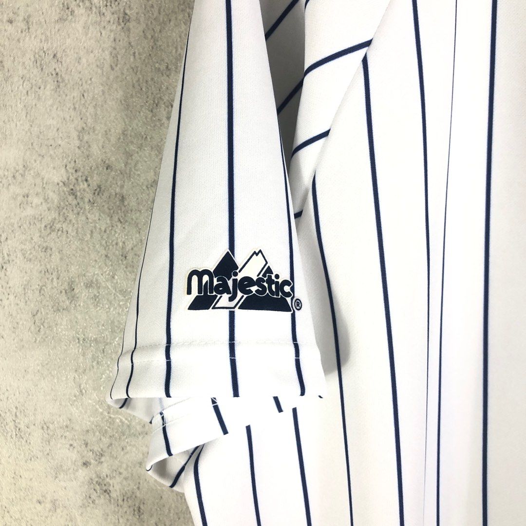 90s MLB NEW YORK YANKEES PINSTRIPES BASEBALL JERSEY, Men's Fashion ...