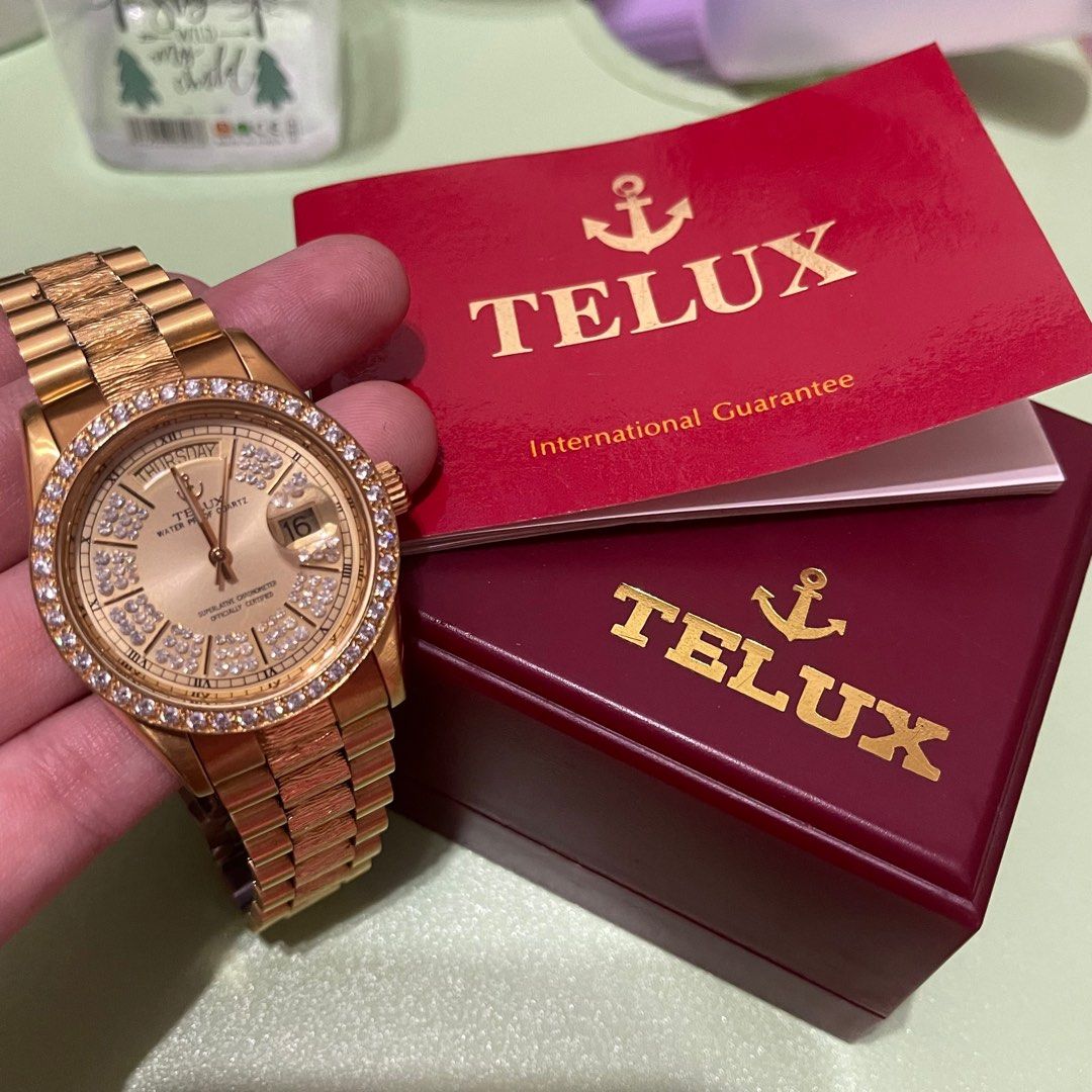 鐵力士 TELUX 手錶, 他的時尚, 手錶及配件, 手錶在旋轉拍賣