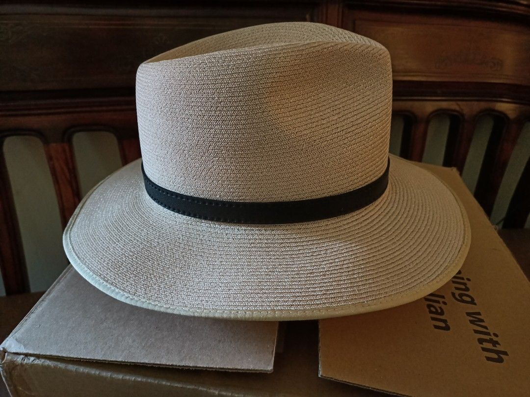 Akubra balmoral straw hat, Men's Fashion, Watches & Accessories, Cap ...