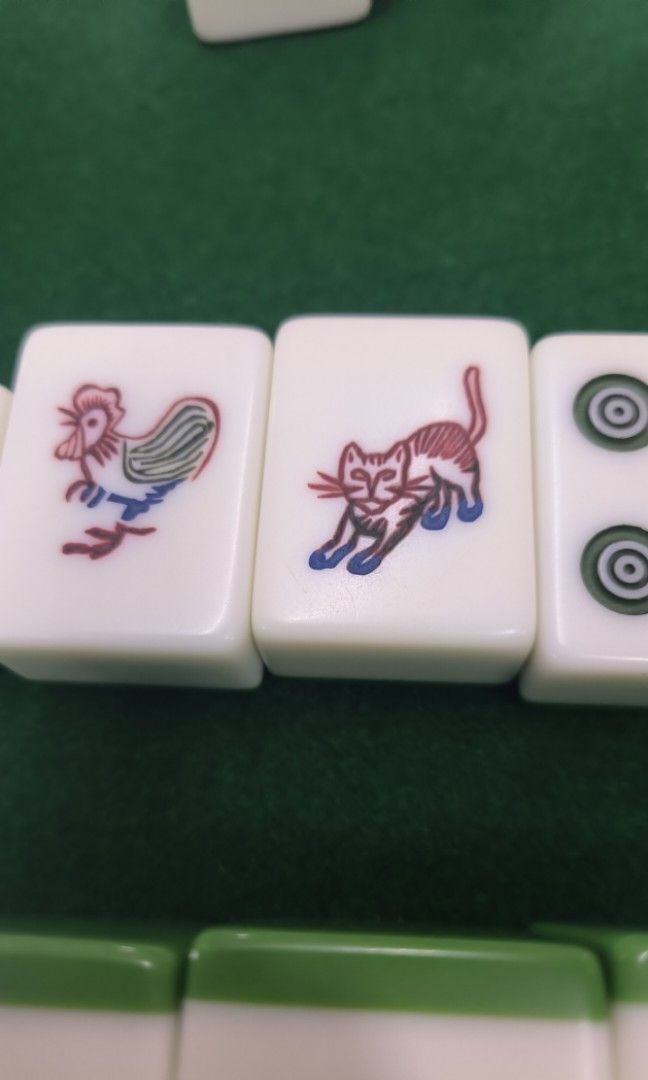 Automatic Mahjong table - Roller coaster, Furniture & Home Living ...