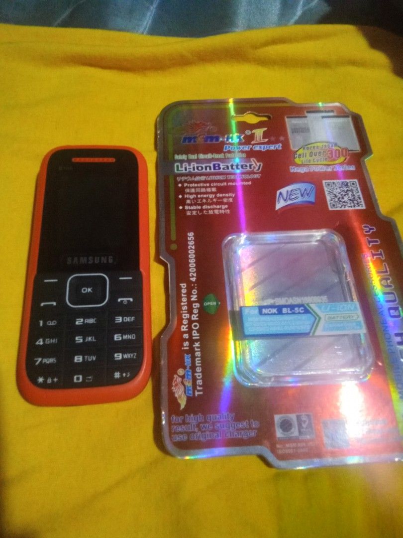 Basic phone& speaker, Mobile Phones & Gadgets, Mobile Phones, Early ...