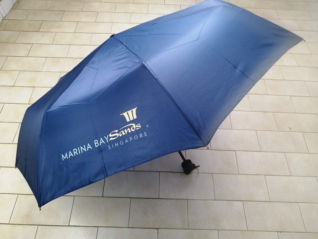 Brand New ) Marina Bay Sands Foldable Umbrella, Hobbies & Toys, Travel ...