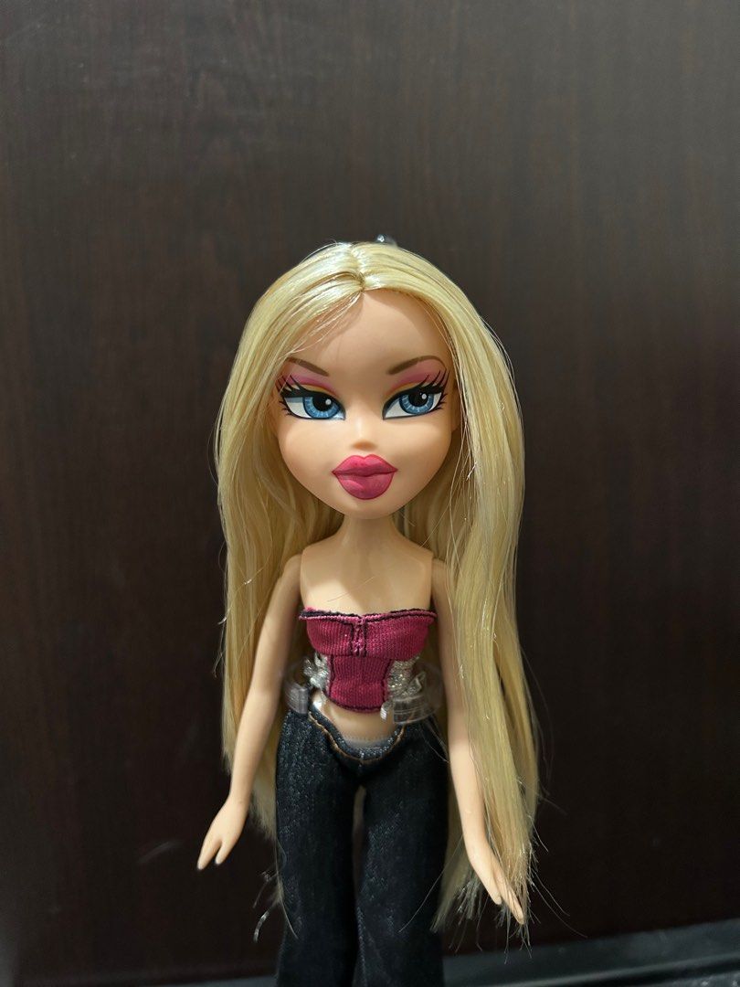 Bratz Dynamite Cloe, Hobbies & Toys, Toys & Games on Carousell