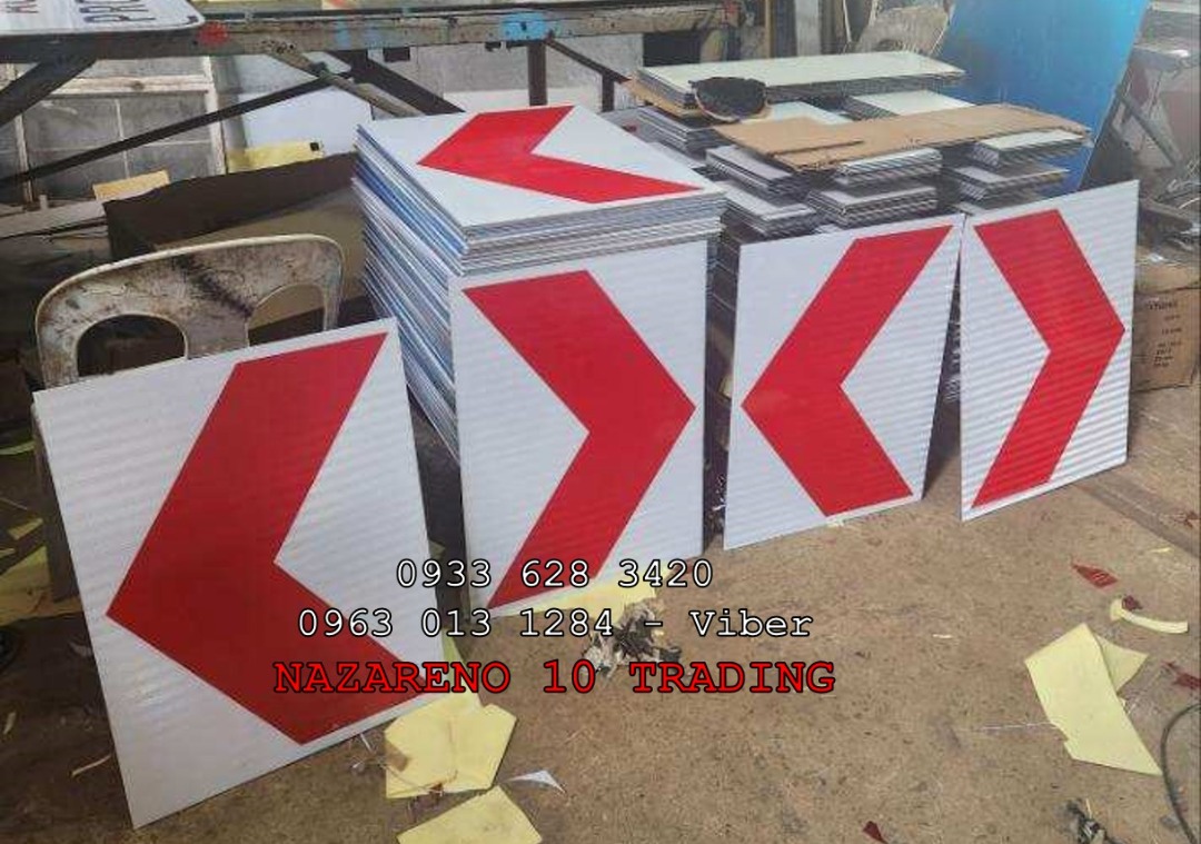 Chevron signs / Road Safety Signage, Looking For on Carousell