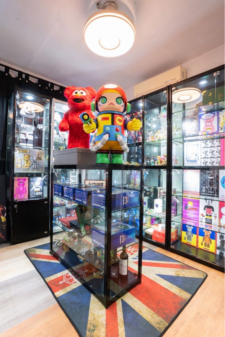 Customized Glass Statues Display Cabinet, Furniture & Home Living ...