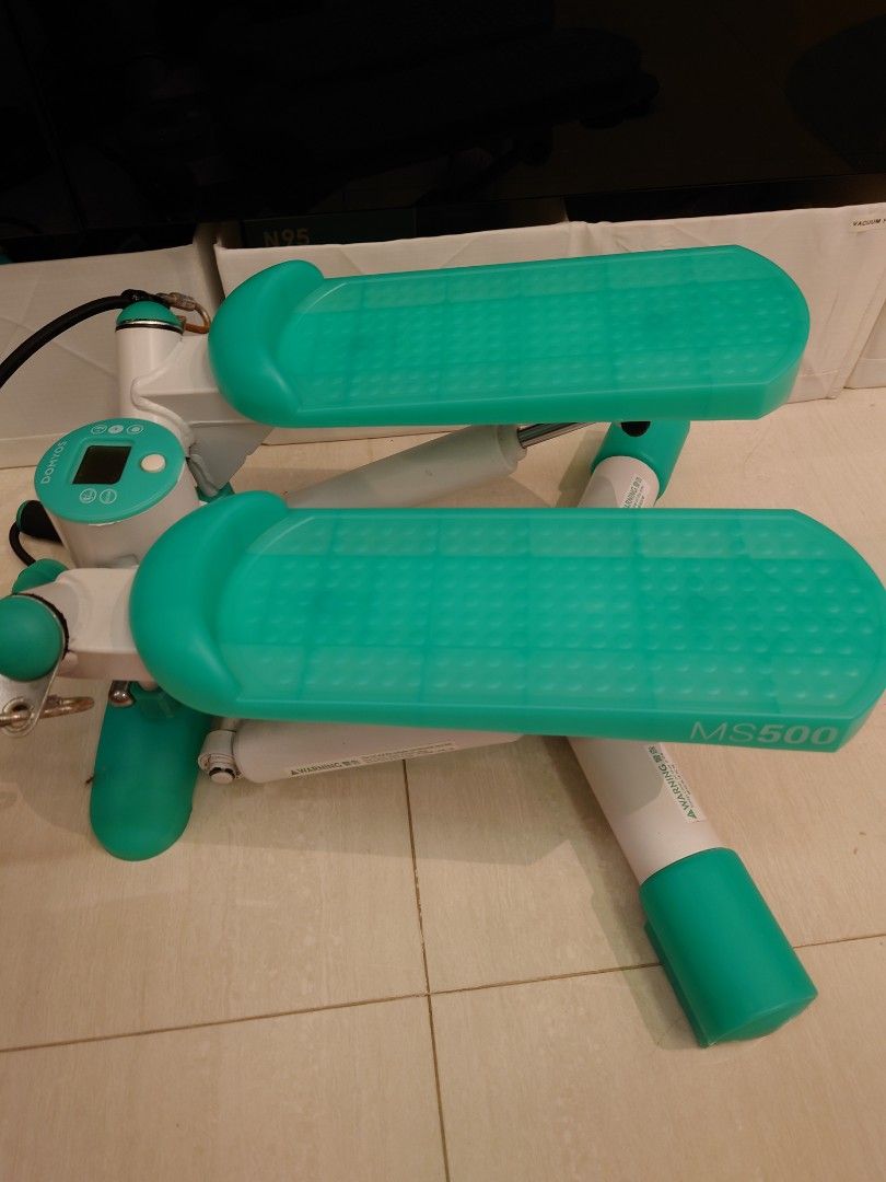 Decathlon Domyos Steps machine, Sports Equipment, Exercise & Fitness ...