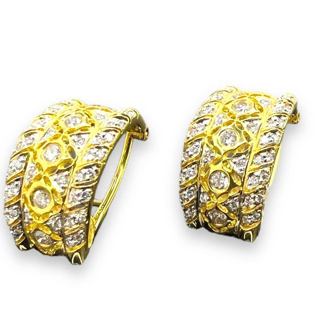 JE-Diamond Earrings 18K yellow gold, Women's Fashion, Jewelry ...