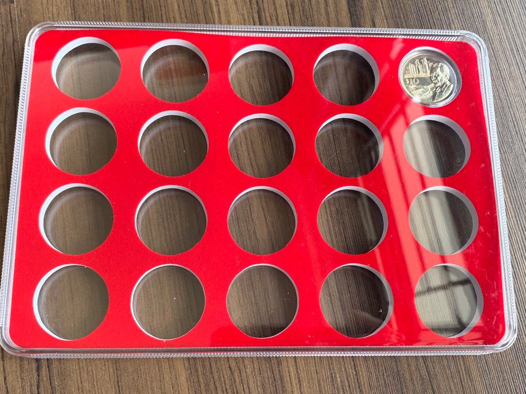 Display Case for holding 20 pcs of Singapore 2023 LKY Coins, Hobbies ...