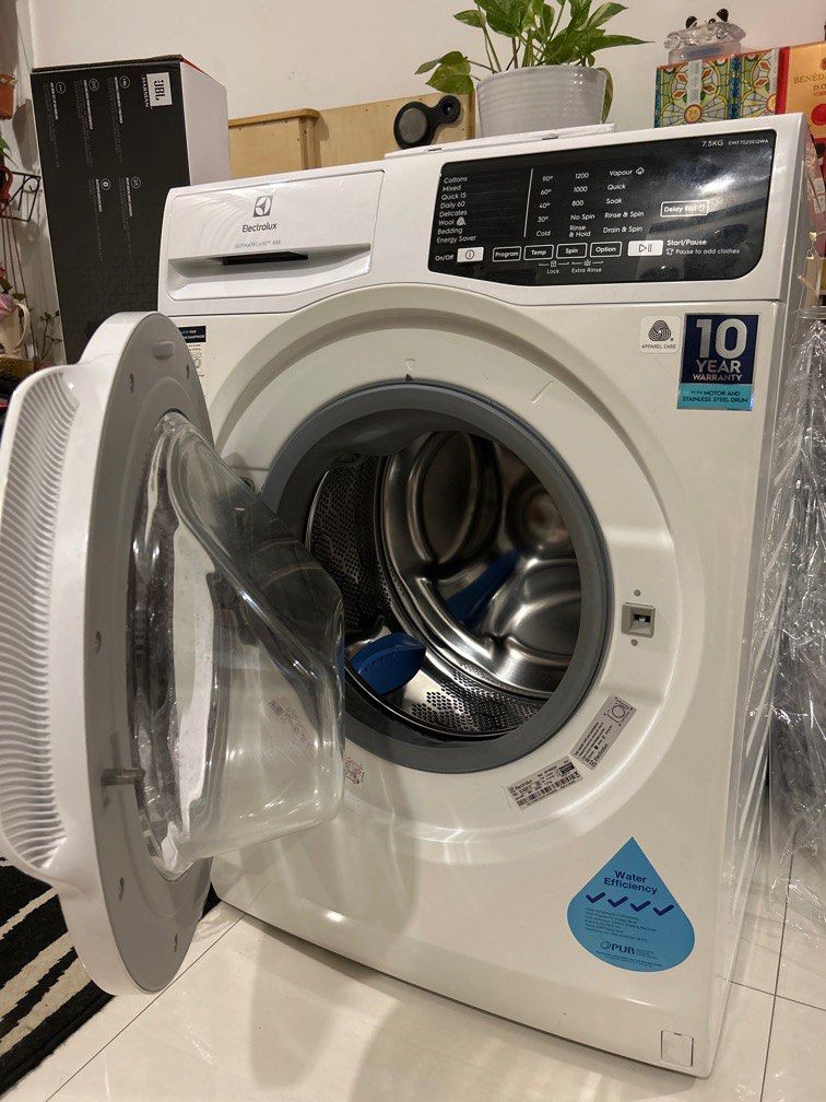 Electrolux Washing Machine, TV & Home Appliances, Washing Machines and ...