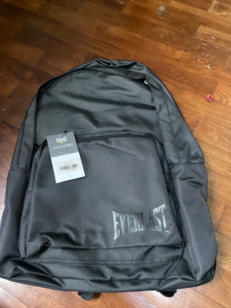 everlast backpacj, Men's Fashion, Bags, Backpacks on Carousell