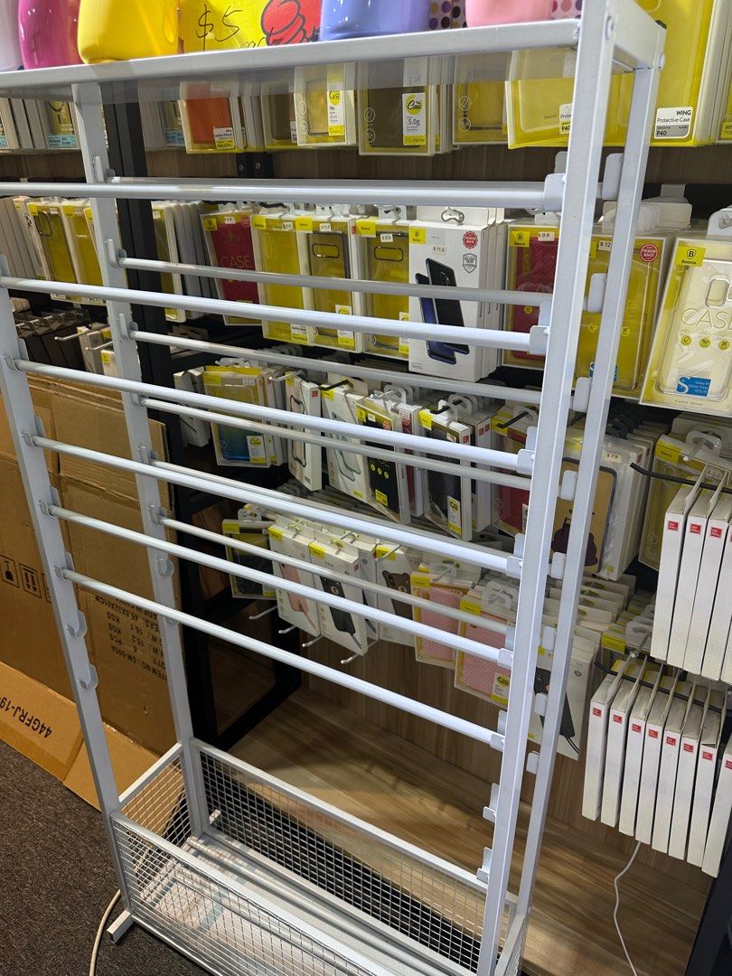 Gift wrapping paper stand, Everything Else on Carousell