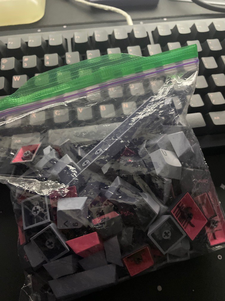 GMK 80082 base kit keycaps, Computers & Tech, Parts & Accessories ...