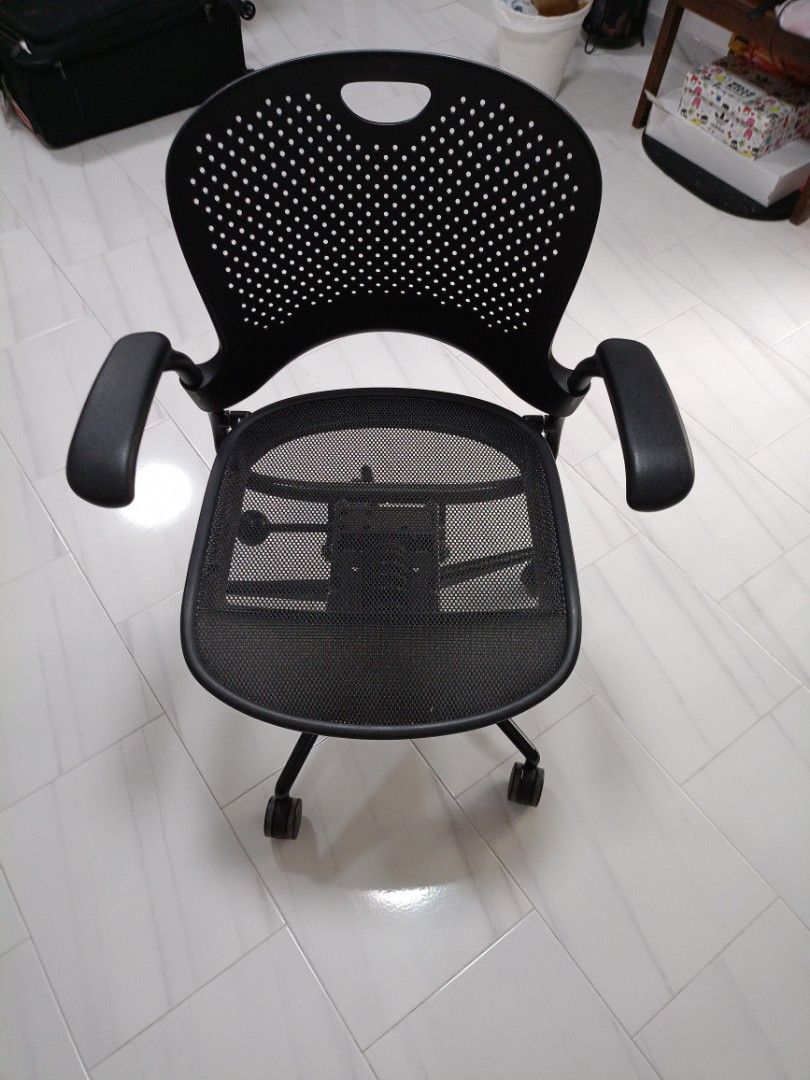 Herman Miller Caper Chair for sale, Furniture & Home Living, Furniture, Chairs on Carousell