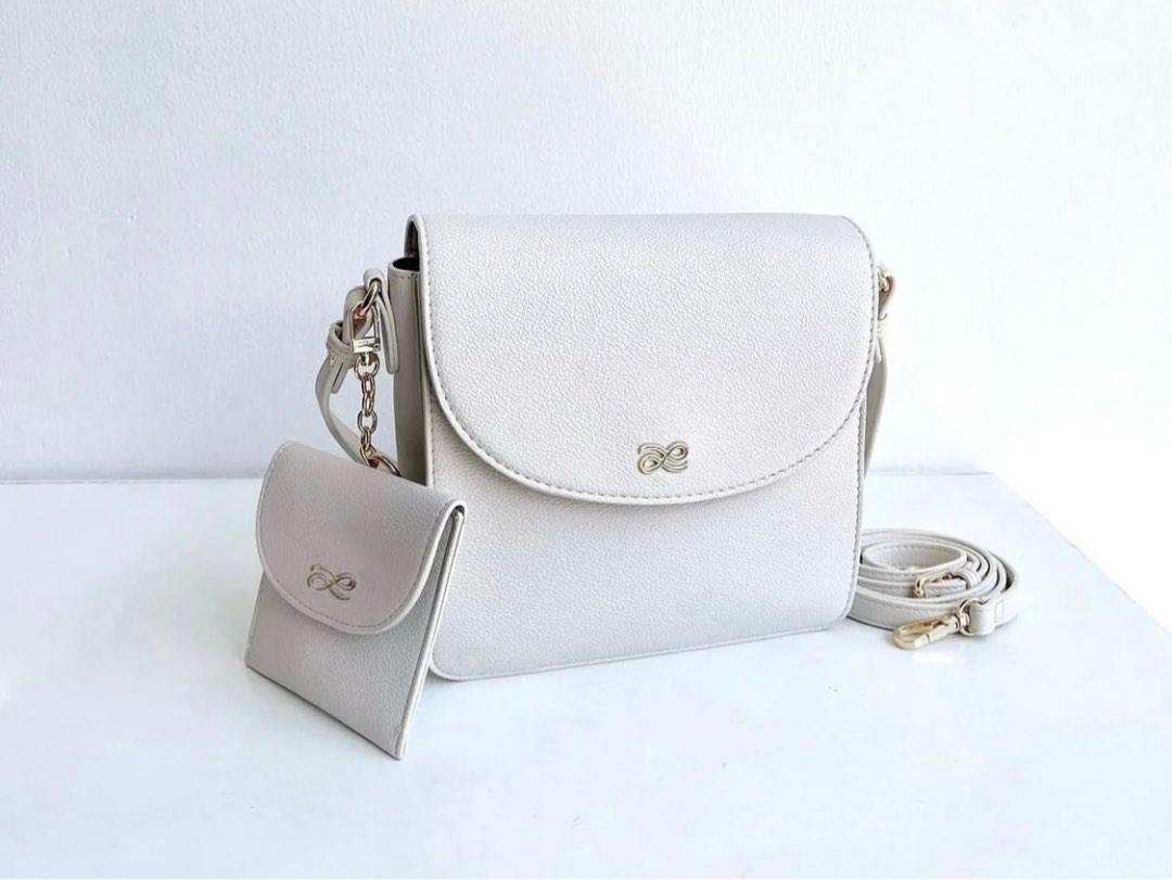 HOLB The First Date, Women's Fashion, Bags & Wallets, Cross-body Bags ...