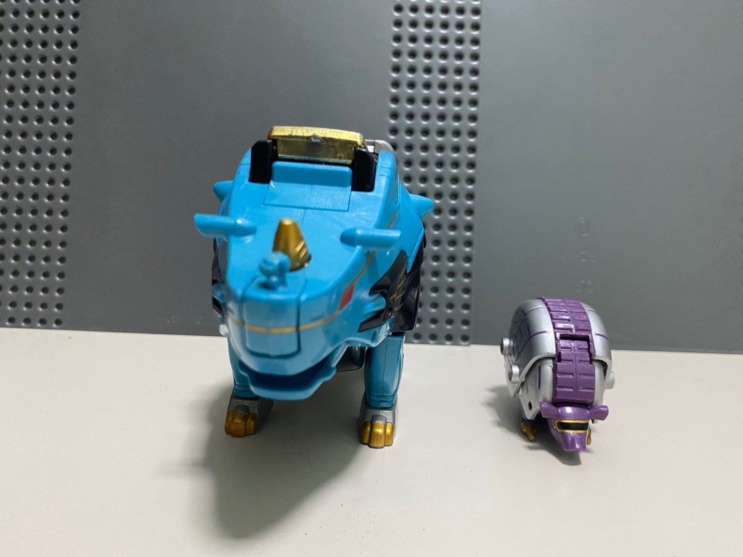 Hyakuju wSentai Gaoranger / Power Animal Gao Rhino Armadillo Zord ...