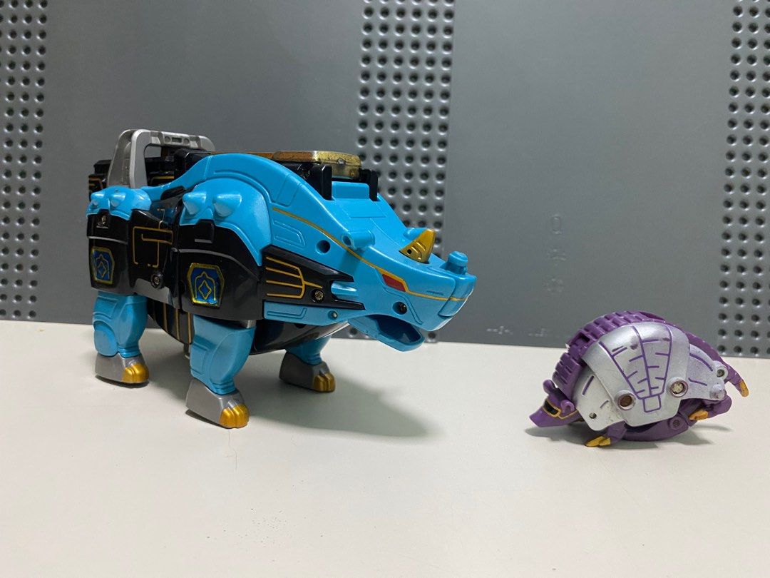 Hyakuju wSentai Gaoranger / Power Animal Gao Rhino Armadillo Zord ...