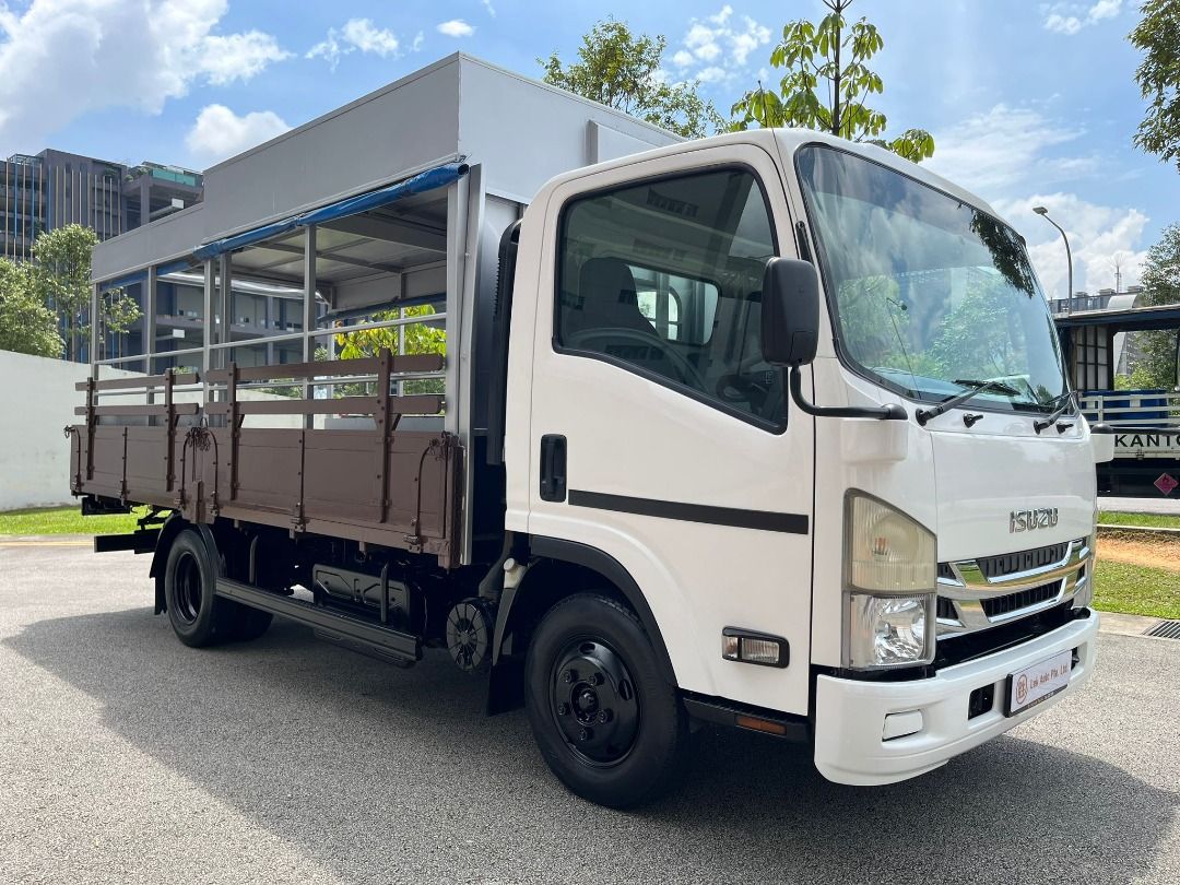 Isuzu NPR85, Cars, Commercial Vehicles, Used on Carousell
