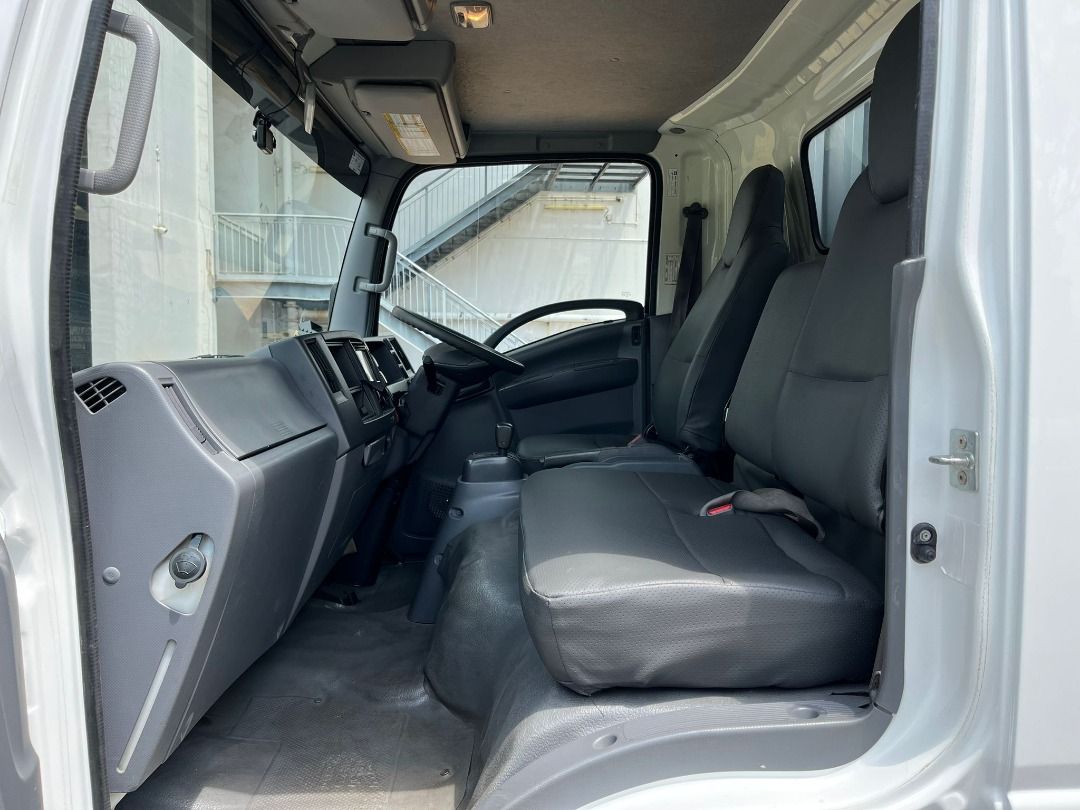 Isuzu NPR85, Cars, Commercial Vehicles, Used on Carousell